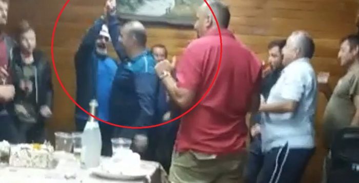 VIDEO Primarul liberal din comuna clujeană Ciucea, la chef pe manele ...