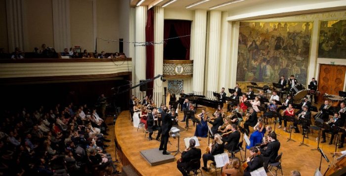 O universitate și o orchestră din Cluj combină muzica cu psihologia ...