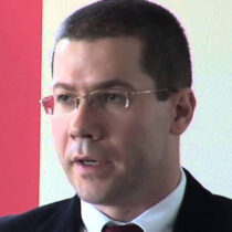Clujeanul Dacian Dragoș câștigă procesul intentat de avocata AUR Silvia ...