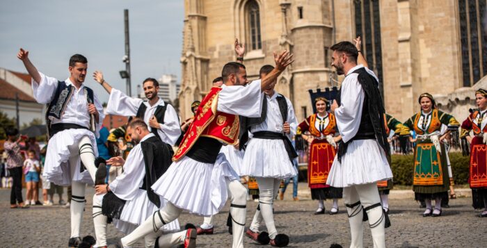 Festival de dansuri populare ale minorităților din Europa la Cluj, din ...